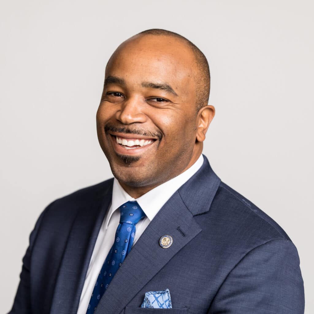 Distinguished Alumni and Leadership Awards - Education Foundation Of ...